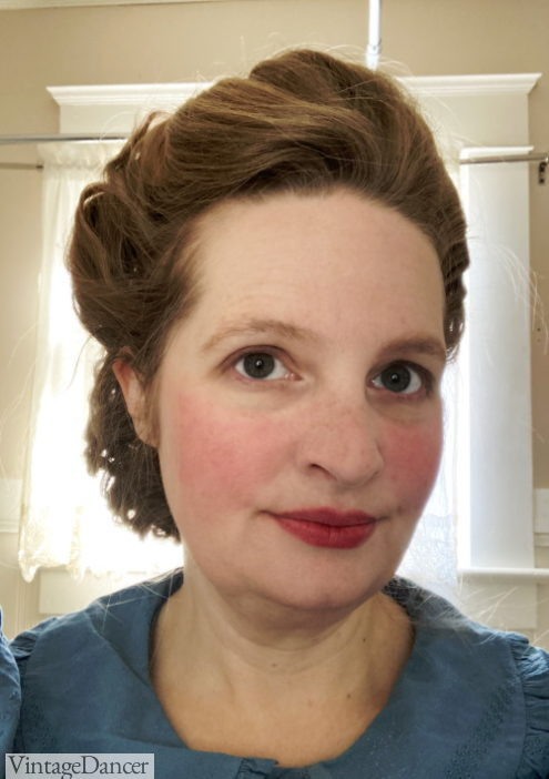 1900-1910 Edwardian Makeup and Beauty Products