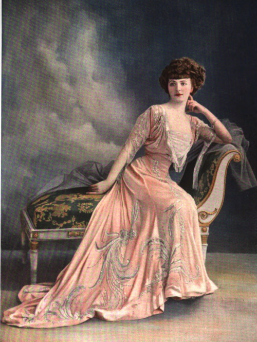 Edwardian Evening Dress History | Ballgowns, Dinner Dress