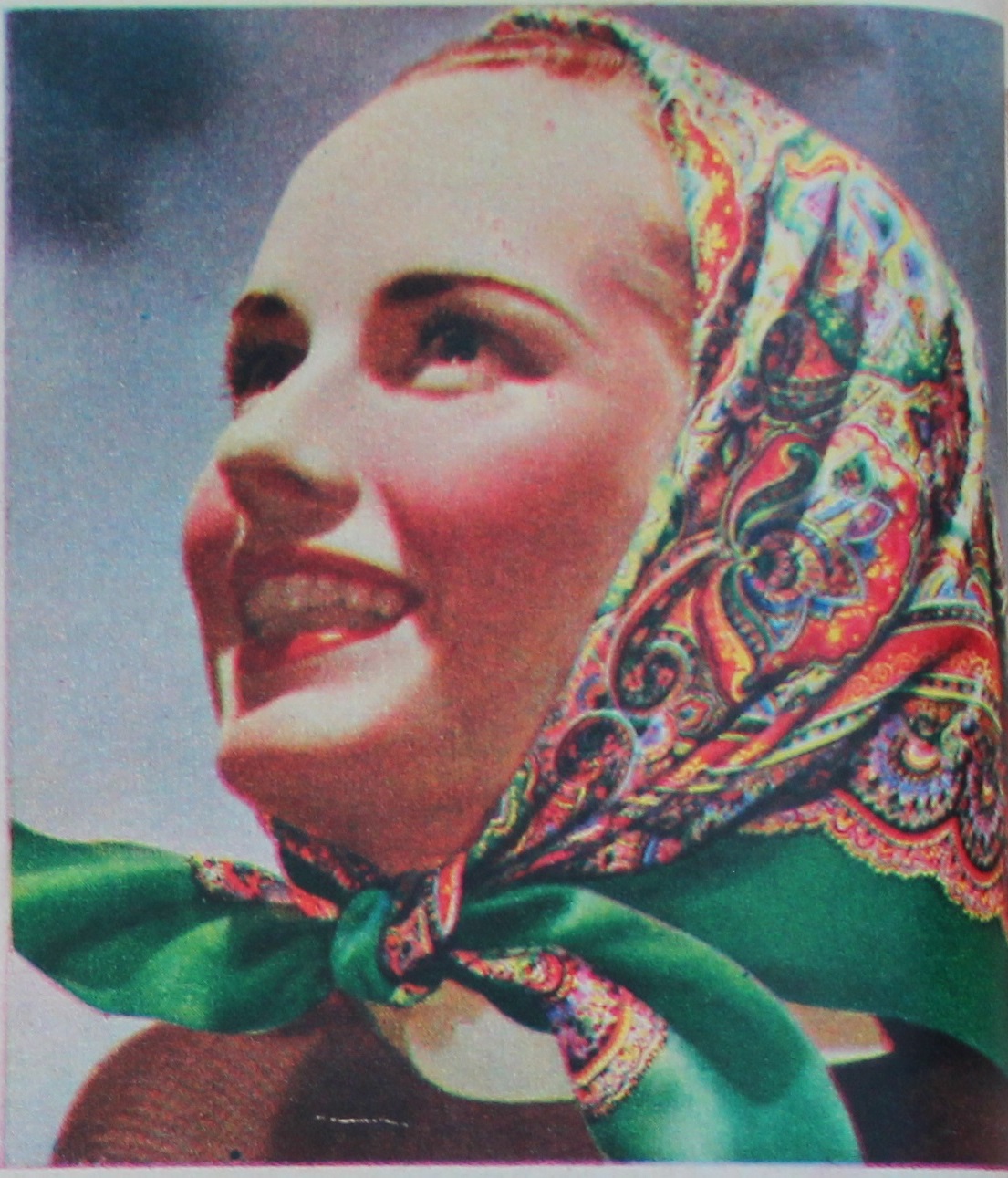 Vintage Scarves- Styles from 1920s to 1960s