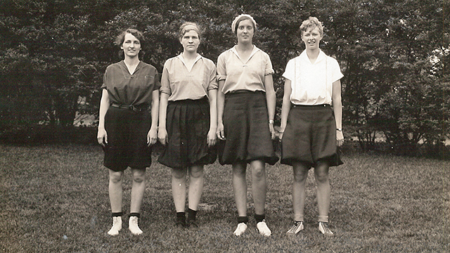 Vintage Workout Clothes - Retro Gym Clothes History