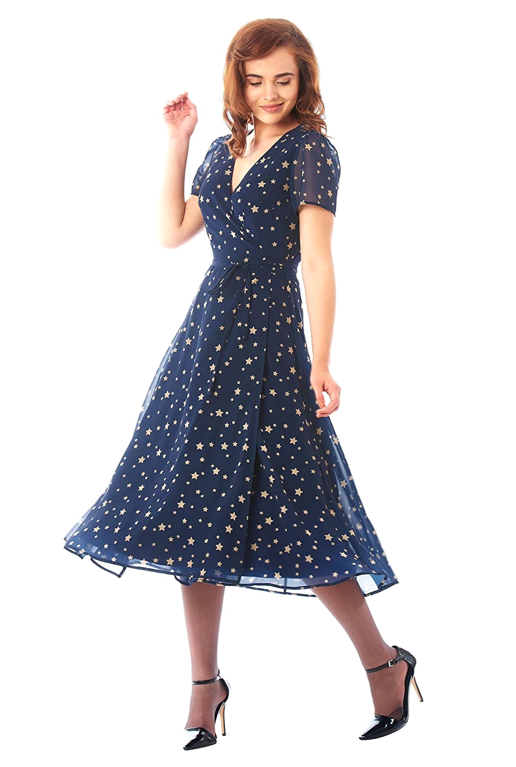 1940s Costume & 40s Outfit Ideas - 16 Women's Looks
