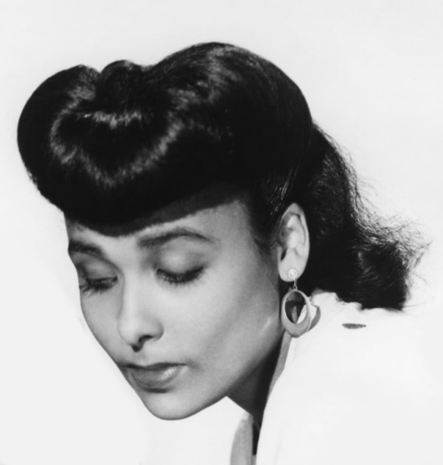 1940s Hairstyles- History of Women's Hairstyles