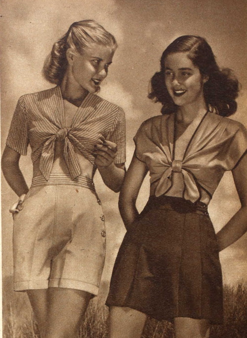 1940s Blouses, Shirts, Knit Tops Styles - Fashion History 1940s Blouses, Shirts, Knit Tops Styles - Fashion History