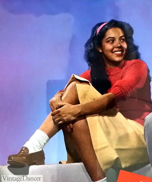 1940s Teenage Fashion: Girls