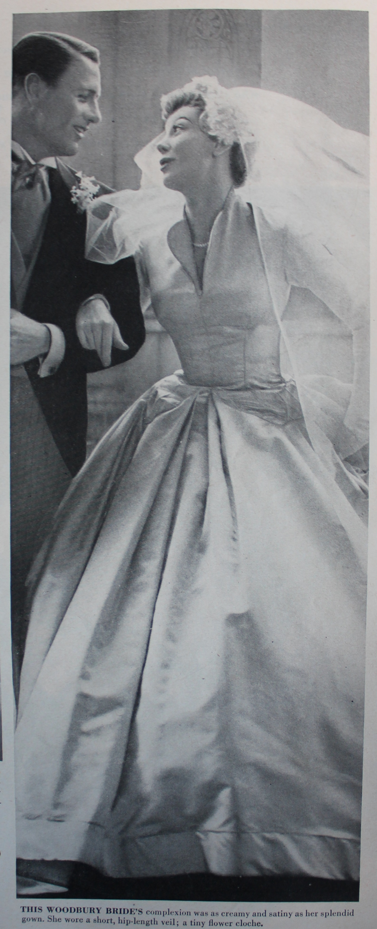 1950s Vintage Wedding Dresses & Shoes History
