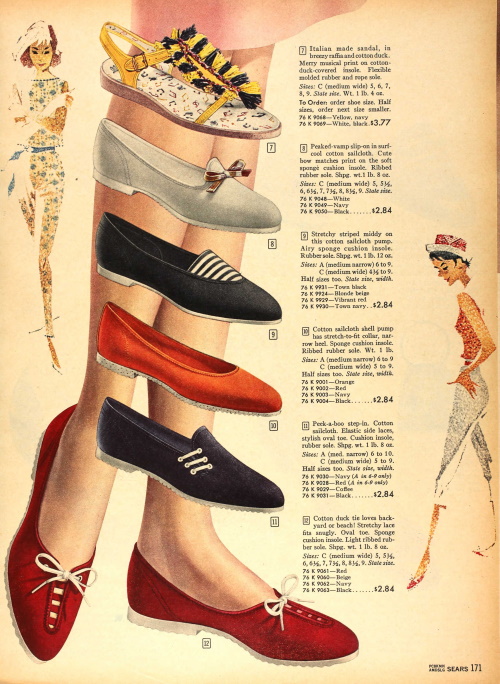1960s Shoes: 8 Popular Shoe Styles