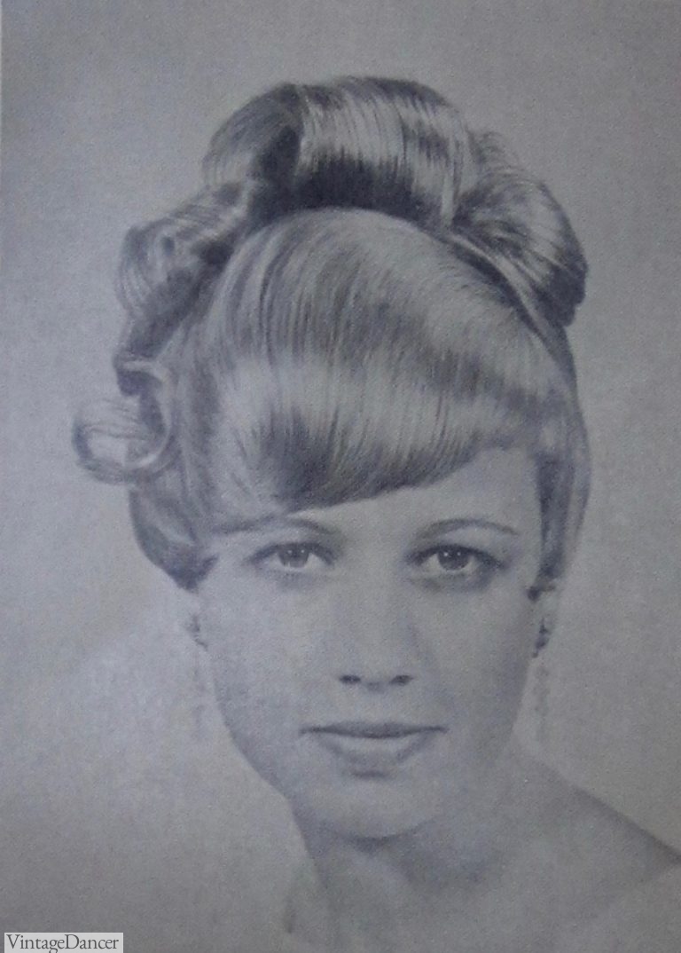 60s Hairstyles for Women and Teens