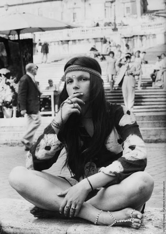 60s Fashion for Hippies - Women and Men