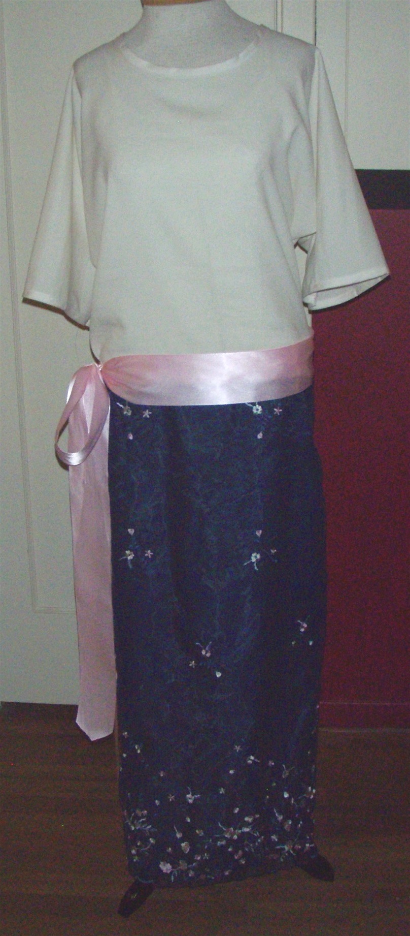 1920's One Hour Dress Tips, Review & Examples