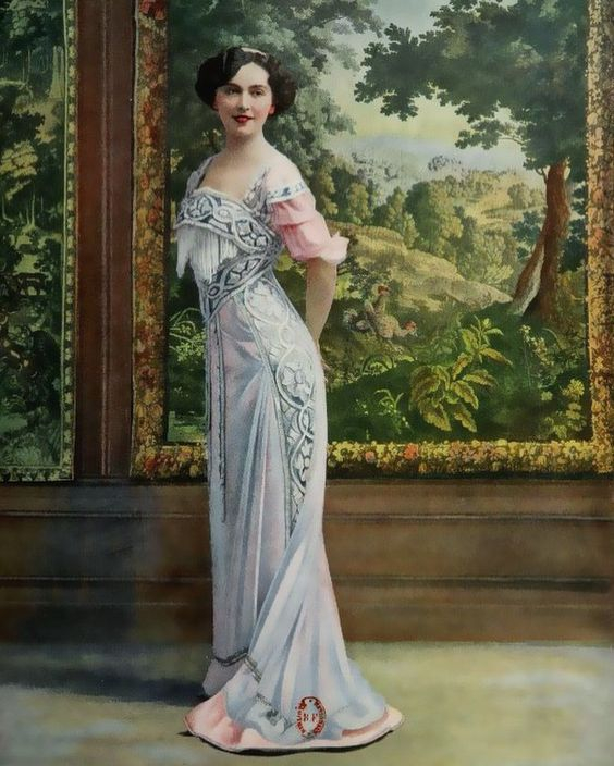 Edwardian Evening Dress History | Ballgowns, Dinner Dress