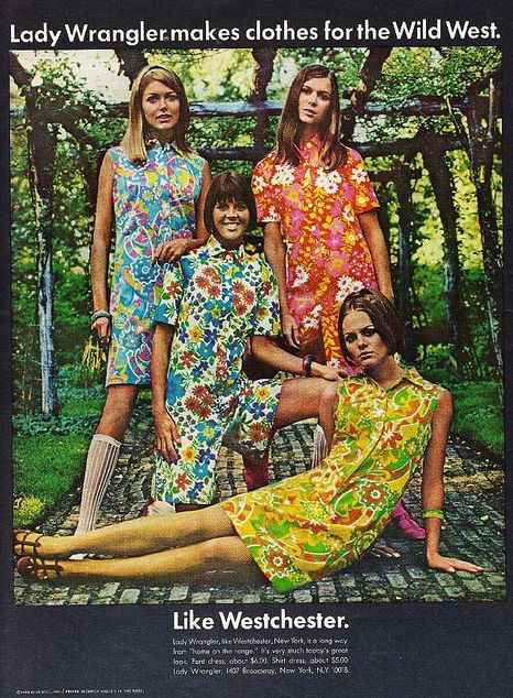 Hippies in the 60s : Fashion, Festivals, Flower Power