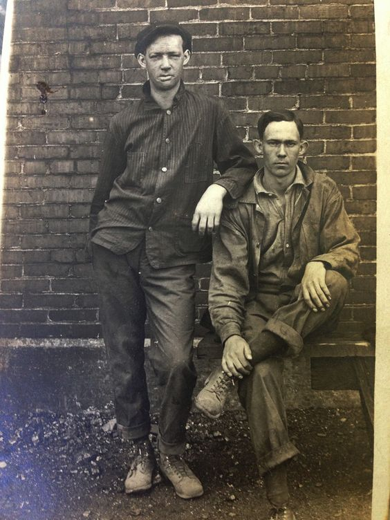1910s Men's Working Class Clothing 1910s Men's Working Class Clothing