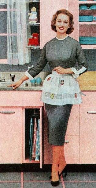 1950s Apron History: Tea Apron, Half Apron, Cobbler Apron