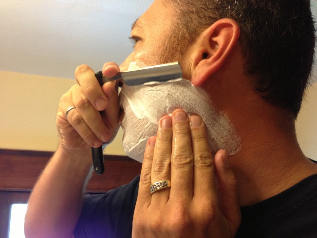 Vintage Men's Straight Razor Shaving Adventures