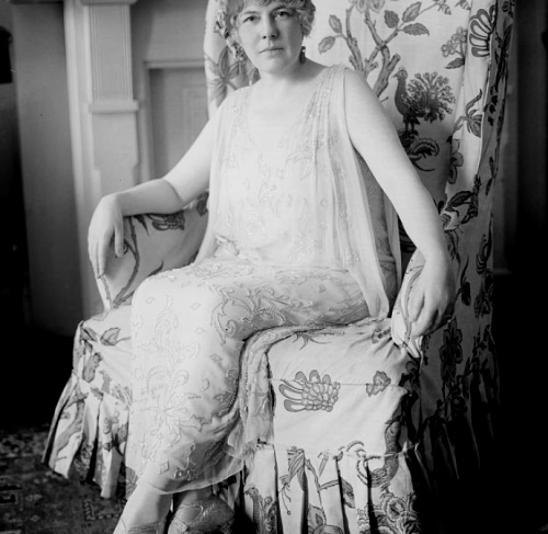 1920s Mature Women Fashion, Mrs. Clothing